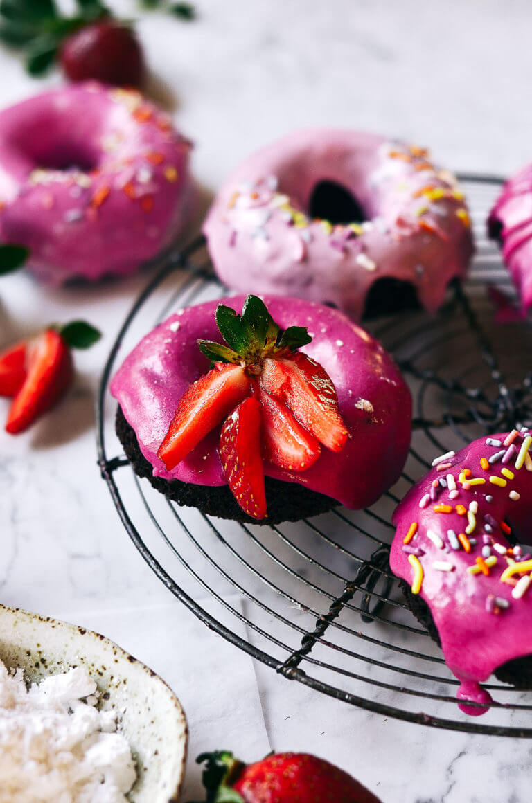 Easy Paleo Coconut Flour Chocolate Donuts - Paleo Gluten Free